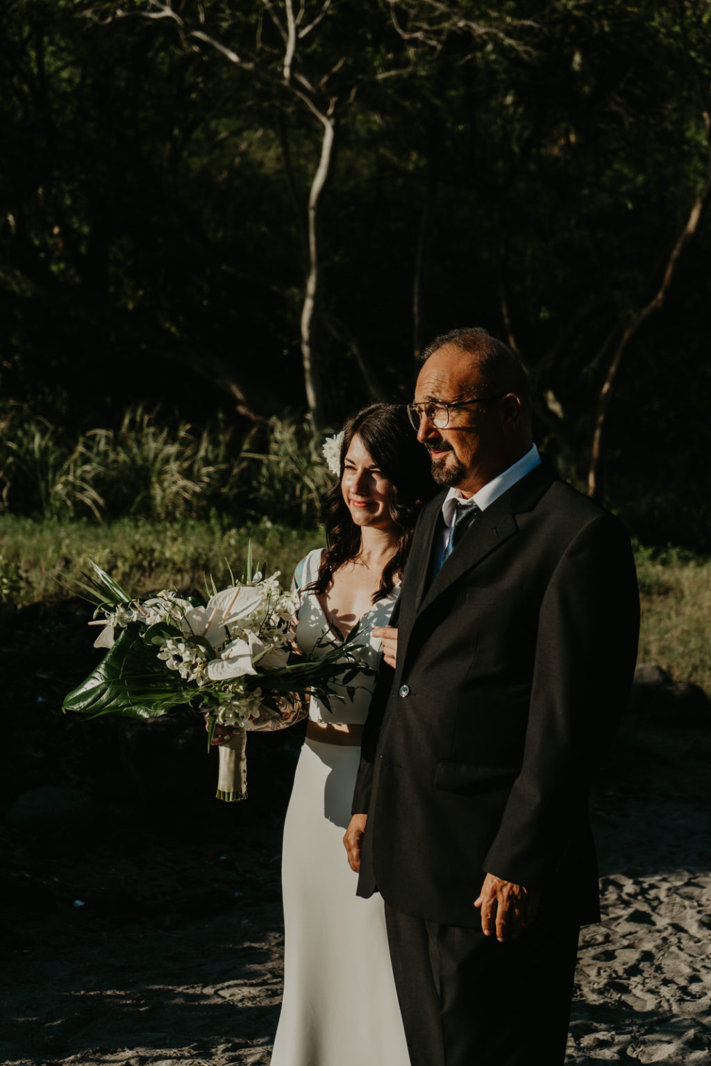 Jaclyn + Matt | Captain Cook Elopement